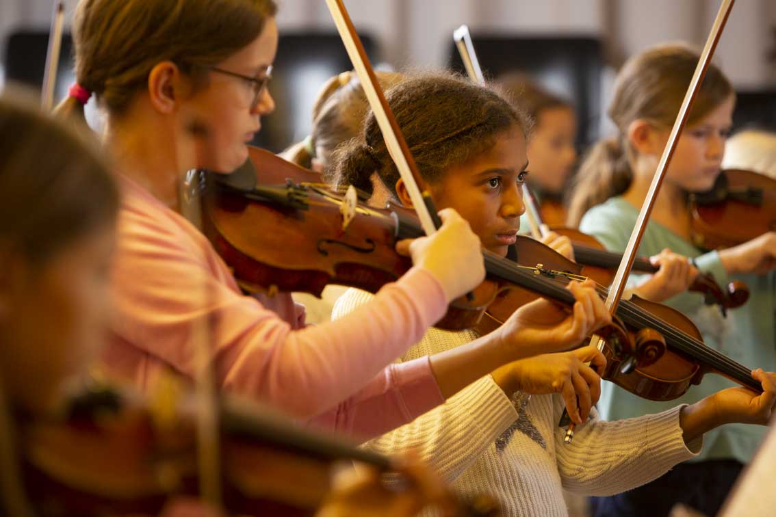 Musik macht glücklich. Musizieren noch viel mehr! - vms verband ...
